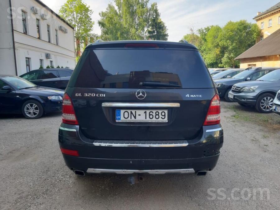 Black Mercedes-Benz GL 320 2007 in Daugavpils, with an engine capacity of 3.00 L and mileage of 0 thousand km for 5900 €, photo 9 on AUTOMOTO.COM.LV