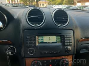 Black Mercedes-Benz GL 320 2007 in Daugavpils, with an engine capacity of 3.00 L and mileage of 0 thousand km for 5900 €, photo 17 on AUTOMOTO.COM.LV