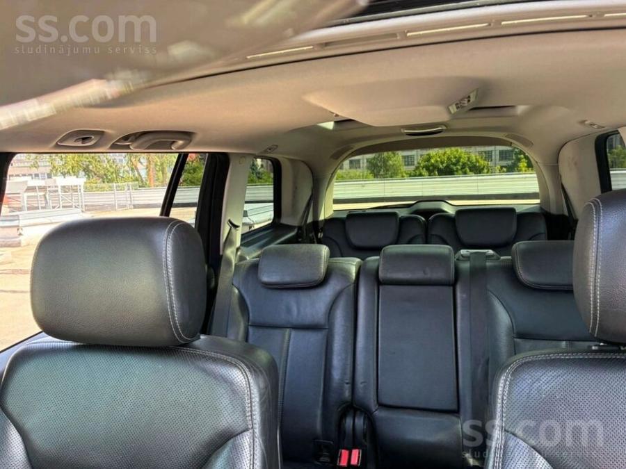 Black Mercedes-Benz GL 320 2007 in Riga, with an engine capacity of 3.00 L and mileage of 345 thousand km for 11980 €, photo 13 on AUTOMOTO.COM.LV