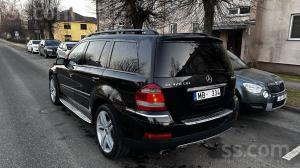 Melns Mercedes-Benz GL 320 2007 Ogre, ar dzinēja tilpumu 3.00 L un nobraukumu 307 tūkst. km par 8200 €, foto 3 vietnē AUTOMOTO.COM.LV