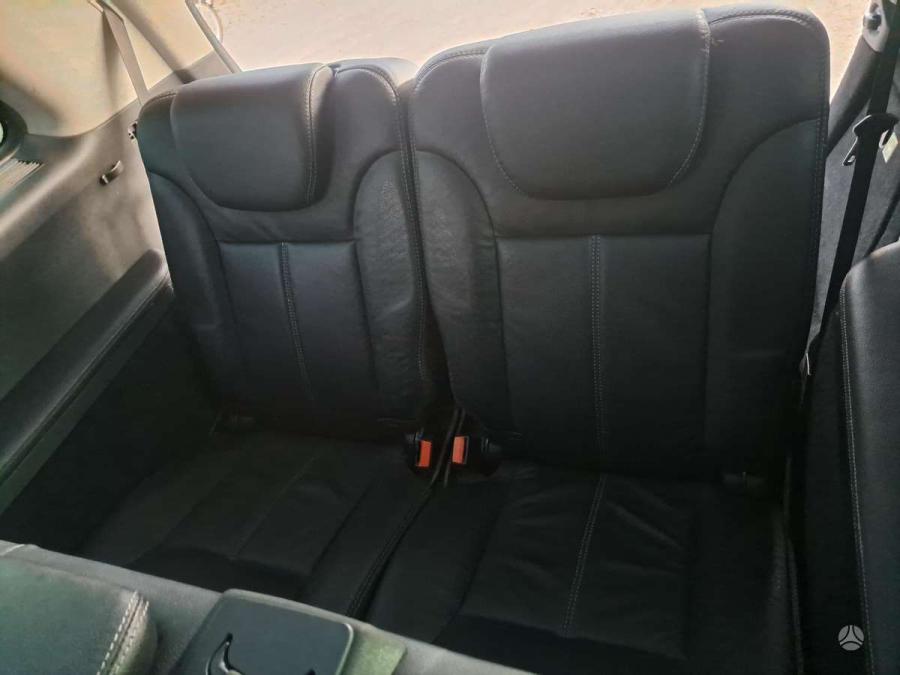 Melns Mercedes-Benz GL 320 2007 Pasvalys, ar dzinēja tilpumu 2.99 L un nobraukumu 304 tūkst. km par 5600 €, foto 14 vietnē AUTOMOTO.COM.LV