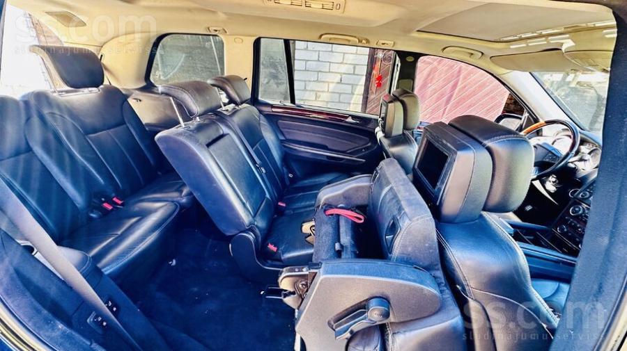 Melns Mercedes-Benz GL 320 2007 Ogre, ar dzinēja tilpumu 3.00 L un nobraukumu 307 tūkst. km par 7700 €, foto 8 vietnē AUTOMOTO.COM.LV