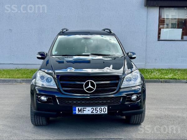 Melns Mercedes-Benz GL 320 2008 Jelgava, ar dzinēja tilpumu 3.00 L un nobraukumu 0 tūkst. km par 7950 €, foto 3 vietnē AUTOMOTO.COM.LV