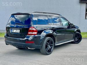 Melns Mercedes-Benz GL 320 2008 Jelgava, ar dzinēja tilpumu 3.00 L un nobraukumu 0 tūkst. km par 7950 €, foto 5 vietnē AUTOMOTO.COM.LV
