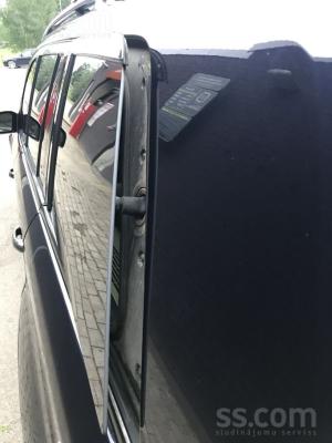 Zils Mercedes-Benz GL 320 2007 Rīga, ar dzinēja tilpumu 3.00 L un nobraukumu 305 tūkst. km par 7400 €, foto 18 vietnē AUTOMOTO.COM.LV