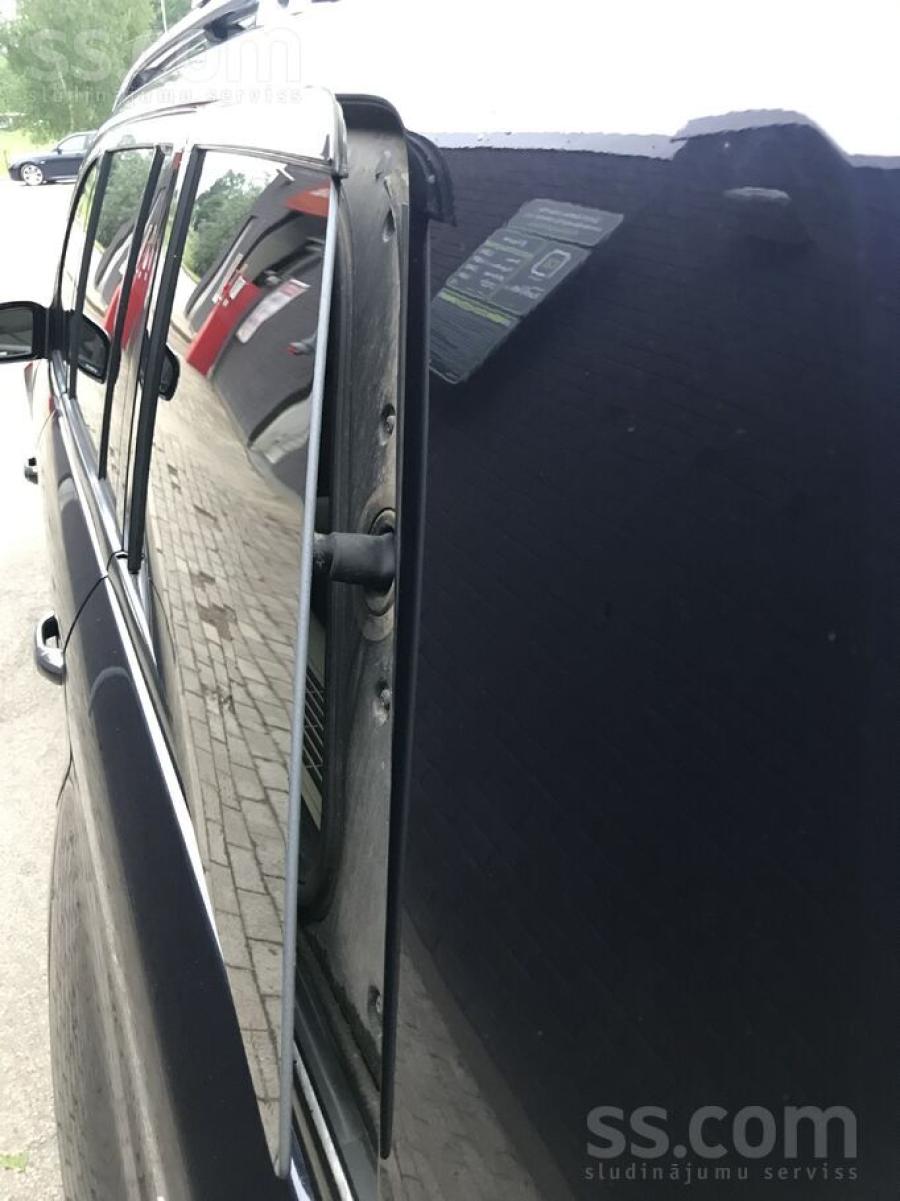Zils Mercedes-Benz GL 320 2007 Rīga, ar dzinēja tilpumu 3.00 L un nobraukumu 305 tūkst. km par 7400 €, foto 18 vietnē AUTOMOTO.COM.LV
