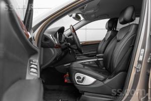 Brown Mercedes-Benz GL 320 2008 in Riga, with an engine capacity of 3.00 L and mileage of 327 thousand km for 5990 €, photo 12 on AUTOMOTO.COM.LV