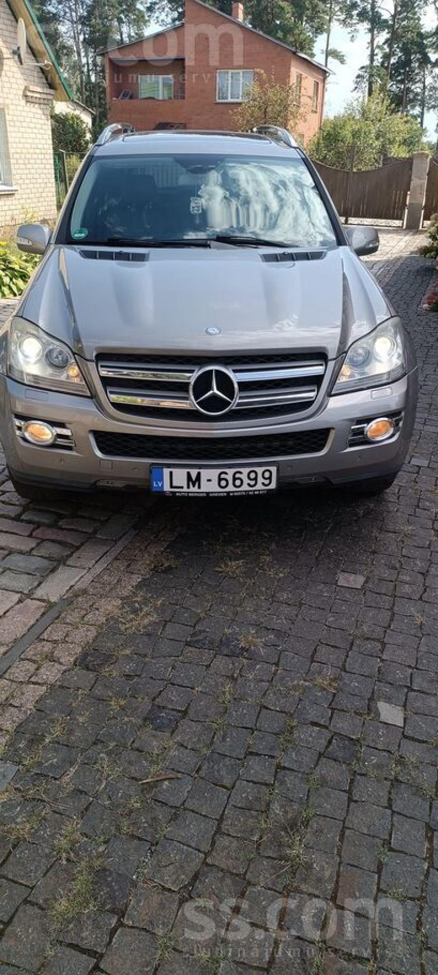 Brūns Mercedes-Benz GL 320 2008 Daugavpils, ar dzinēja tilpumu 3.00 L un nobraukumu 310 tūkst. km par 8200 €, foto 1 vietnē AUTOMOTO.COM.LV