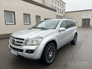 Mercedes-Benz GL 320 2006 Rīga, ar dzinēja tilpumu 3.00 L un nobraukumu 386 tūkst. km par 8500 €, foto 3 vietnē AUTOMOTO.COM.LV