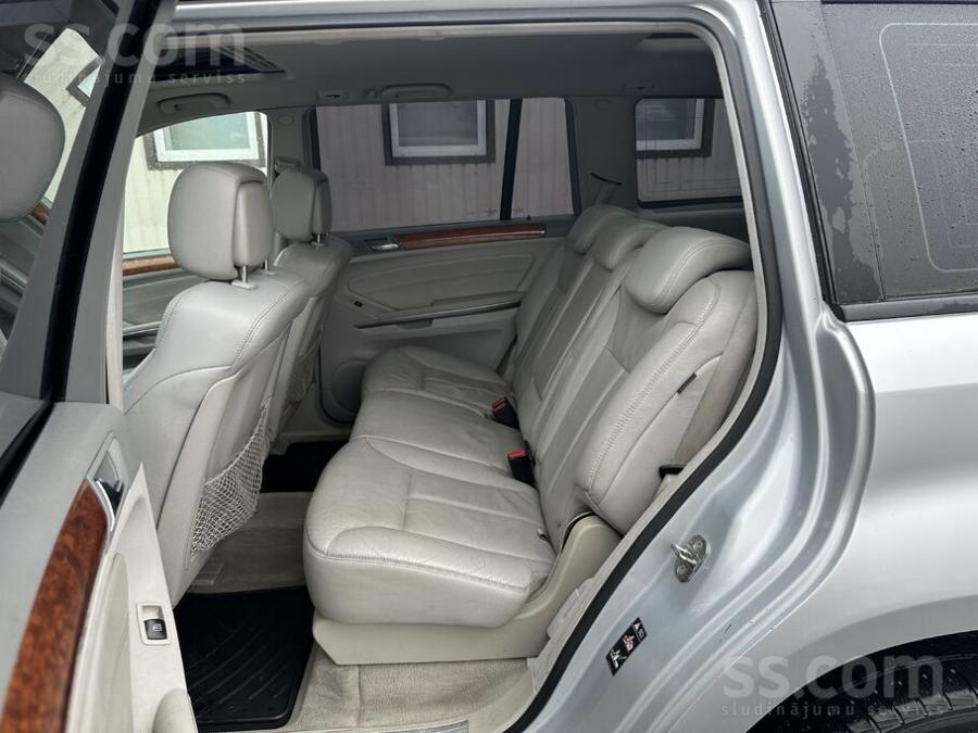 Mercedes-Benz GL 320 2006 Rīga, ar dzinēja tilpumu 3.00 L un nobraukumu 386 tūkst. km par 8500 €, foto 15 vietnē AUTOMOTO.COM.LV