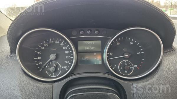 Mercedes-Benz GL 320 2006 Rīga, ar dzinēja tilpumu 3.00 L un nobraukumu 298 tūkst. km par 9800 €, foto 8 vietnē AUTOMOTO.COM.LV