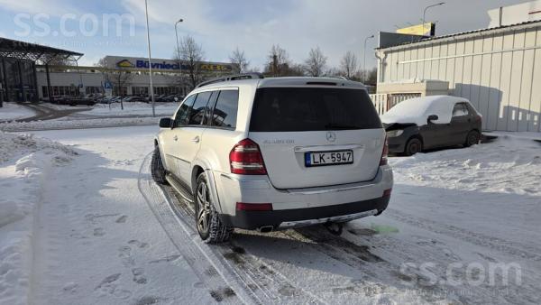 Mercedes-Benz GL 320 2006 Rīga, ar dzinēja tilpumu 3.00 L un nobraukumu 298 tūkst. km par 7800 €, foto 9 vietnē AUTOMOTO.COM.LV