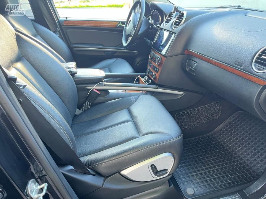 Mercedes-Benz GL 320 2006 Kauņa, ar dzinēja tilpumu 3.00 L un nobraukumu 318 tūkst. km par 5200 €, foto 23 vietnē AUTOMOTO.COM.LV