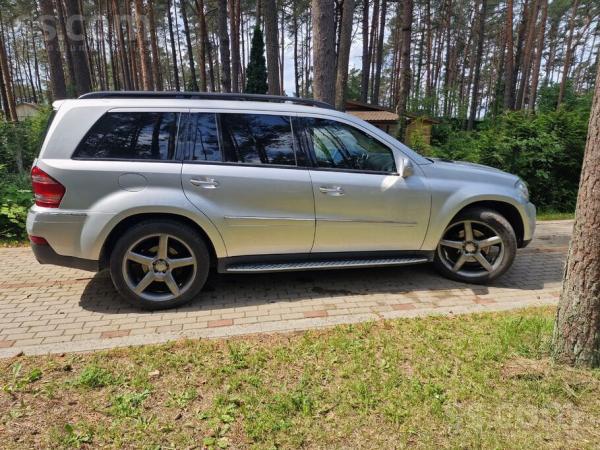 Mercedes-Benz GL 320 2007 Rīga, ar dzinēja tilpumu 3.00 L un nobraukumu 235 tūkst. km par 10600 €, foto 1 vietnē AUTOMOTO.COM.LV