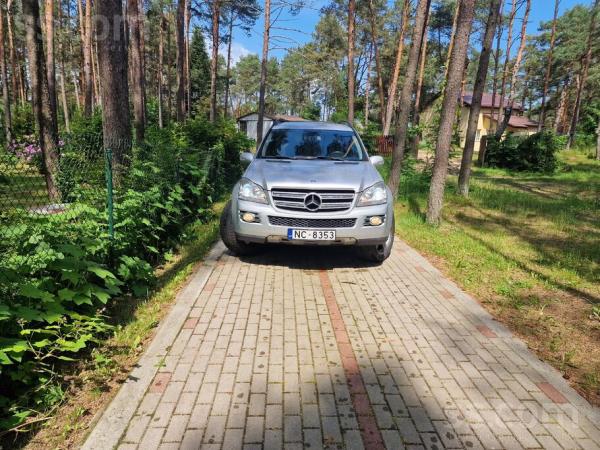 Mercedes-Benz GL 320 2007 Rīga, ar dzinēja tilpumu 3.00 L un nobraukumu 235 tūkst. km par 10600 €, foto 3 vietnē AUTOMOTO.COM.LV