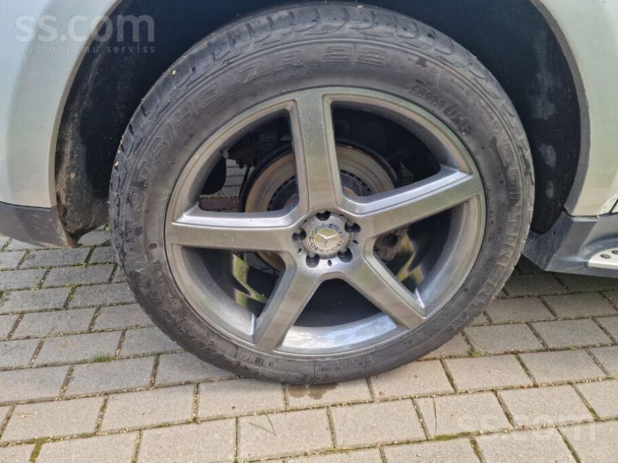 Mercedes-Benz GL 320 2007 Rīga, ar dzinēja tilpumu 3.00 L un nobraukumu 235 tūkst. km par 10600 €, foto 6 vietnē AUTOMOTO.COM.LV