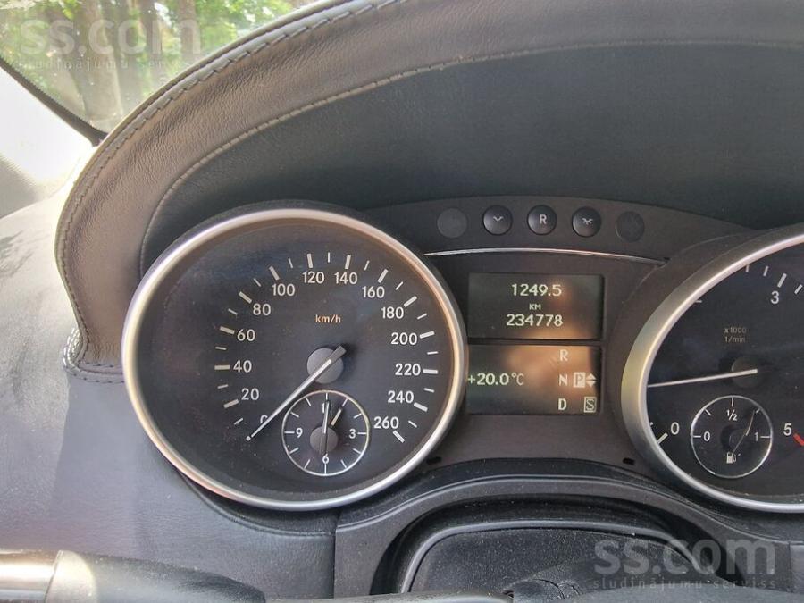 Mercedes-Benz GL 320 2007 Rīga, ar dzinēja tilpumu 3.00 L un nobraukumu 235 tūkst. km par 10600 €, foto 13 vietnē AUTOMOTO.COM.LV