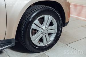Mercedes-Benz GL 320 2007 Rīga, ar dzinēja tilpumu 3.00 L un nobraukumu 250 tūkst. km par 10600 €, foto 5 vietnē AUTOMOTO.COM.LV
