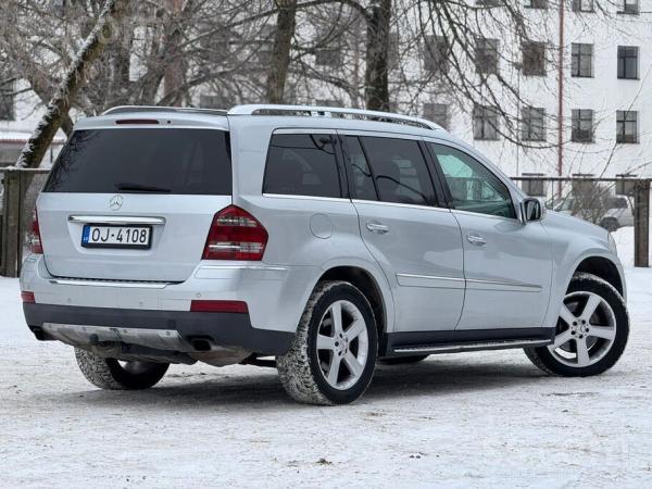 Mercedes-Benz GL 320 2008 Jelgava, ar dzinēja tilpumu 2.90 L un nobraukumu 276 tūkst. km par 8800 €, foto 4 vietnē AUTOMOTO.COM.LV