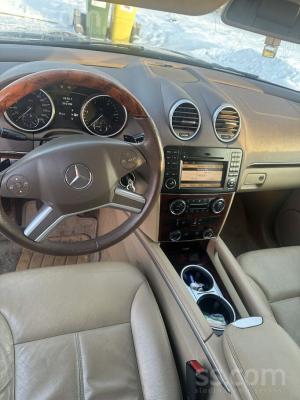 Mercedes-Benz GL 320 2008 in Riga, with an engine capacity of 3.00 L and mileage of 292 thousand km for 8500 €, photo 11 on AUTOMOTO.COM.LV