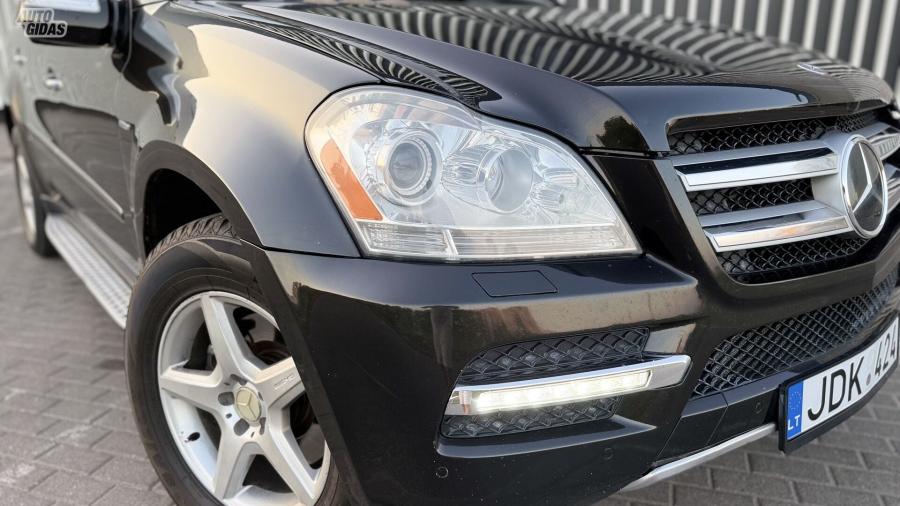 Mercedes-Benz GL 320 2010 Viļņa, ar dzinēja tilpumu 3.00 L un nobraukumu 360 tūkst. km par 6900 €, foto 7 vietnē AUTOMOTO.COM.LV