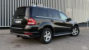 Mercedes-Benz GL 320 2010 Viļņa, ar dzinēja tilpumu 3.00 L un nobraukumu 360 tūkst. km par 6900 €, foto 9 vietnē AUTOMOTO.COM.LV