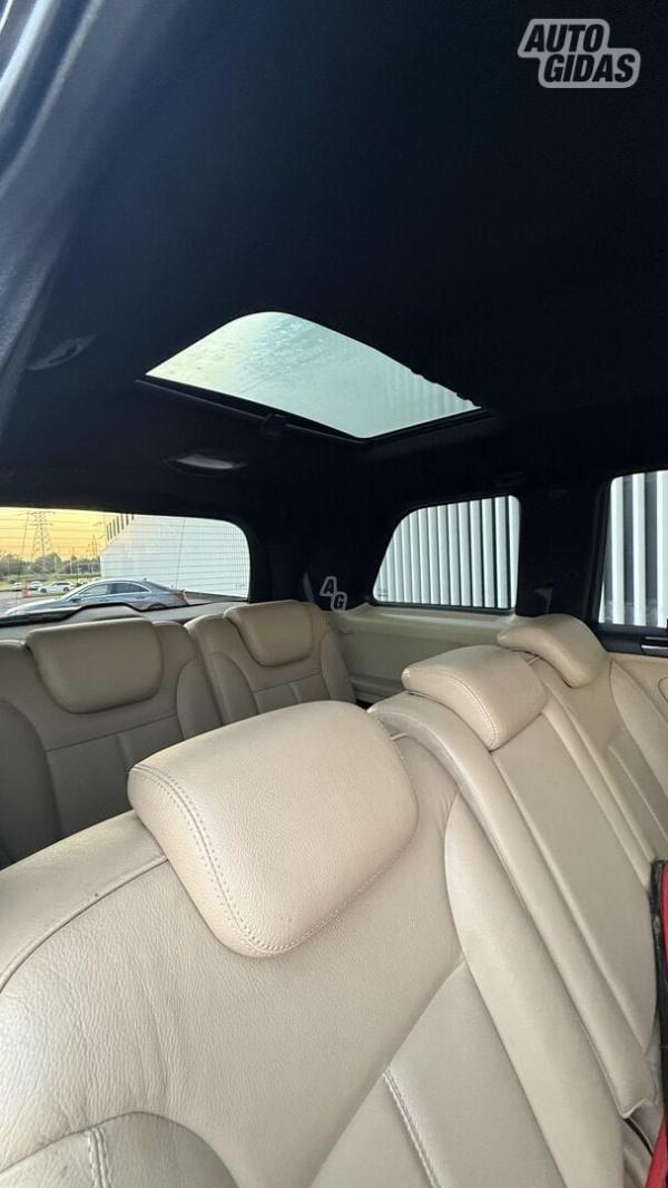 Mercedes-Benz GL 320 2010 in Vilnius, with an engine capacity of 3.00 L and mileage of 360 thousand km for 6900 €, photo 10 on AUTOMOTO.COM.LV