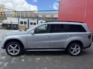 Pelēks Mercedes-Benz GL 320 2007 Viļņa, ar dzinēja tilpumu 2.99 L un nobraukumu 420 tūkst. km par 3500 €, foto 5 vietnē AUTOMOTO.COM.LV