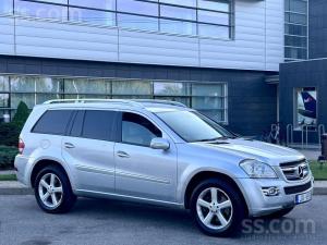 Pelēks Mercedes-Benz GL 320 2007 Rīga, ar dzinēja tilpumu 3.00 L un nobraukumu 0 tūkst. km par 4750 €, foto 3 vietnē AUTOMOTO.COM.LV