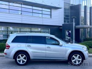 Pelēks Mercedes-Benz GL 320 2007 Rīga, ar dzinēja tilpumu 3.00 L un nobraukumu 0 tūkst. km par 4750 €, foto 4 vietnē AUTOMOTO.COM.LV