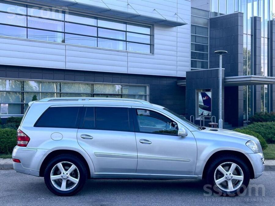 Pelēks Mercedes-Benz GL 320 2007 Rīga, ar dzinēja tilpumu 3.00 L un nobraukumu 0 tūkst. km par 4750 €, foto 4 vietnē AUTOMOTO.COM.LV