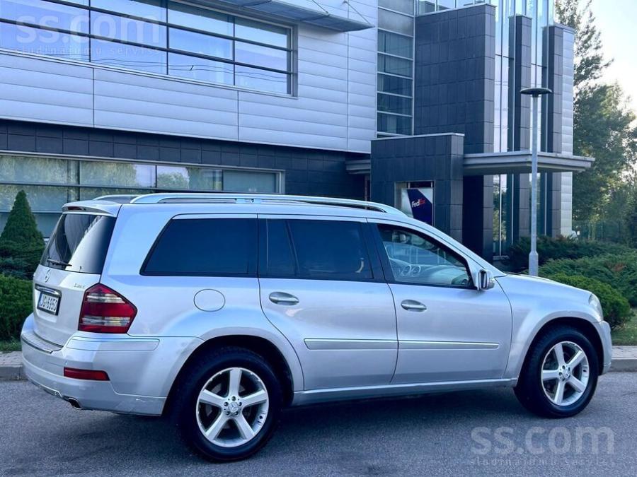 Pelēks Mercedes-Benz GL 320 2007 Rīga, ar dzinēja tilpumu 3.00 L un nobraukumu 0 tūkst. km par 4750 €, foto 5 vietnē AUTOMOTO.COM.LV