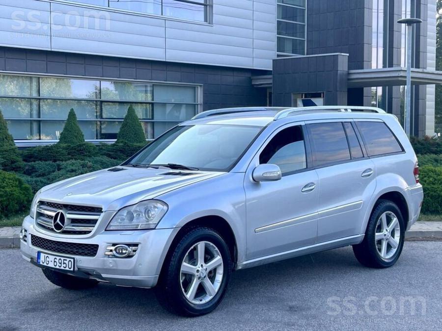 Pelēks Mercedes-Benz GL 320 2007 Rīga, ar dzinēja tilpumu 3.00 L un nobraukumu 0 tūkst. km par 4750 €, foto 7 vietnē AUTOMOTO.COM.LV