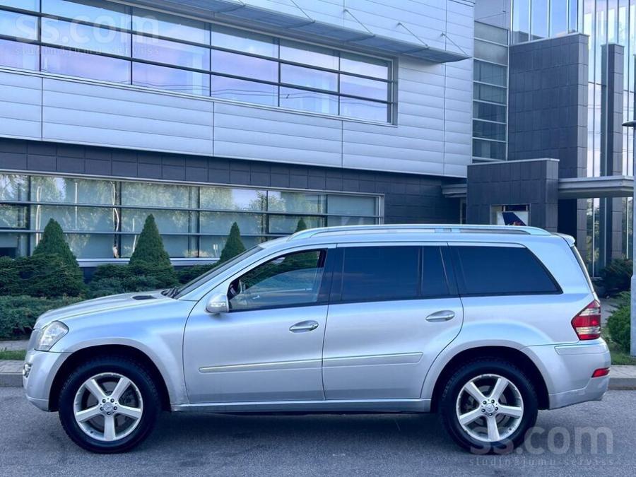 Pelēks Mercedes-Benz GL 320 2007 Rīga, ar dzinēja tilpumu 3.00 L un nobraukumu 0 tūkst. km par 4750 €, foto 9 vietnē AUTOMOTO.COM.LV