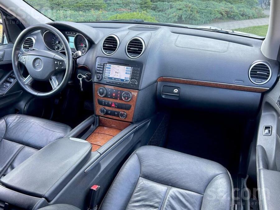 Pelēks Mercedes-Benz GL 320 2007 Rīga, ar dzinēja tilpumu 3.00 L un nobraukumu 0 tūkst. km par 4750 €, foto 16 vietnē AUTOMOTO.COM.LV