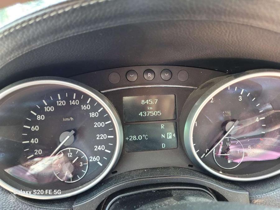 Pelēks Mercedes-Benz GL 320 2007 Vilkaviškis, ar dzinēja tilpumu 2.99 L un nobraukumu 433 tūkst. km par 3100 €, foto 10 vietnē AUTOMOTO.COM.LV