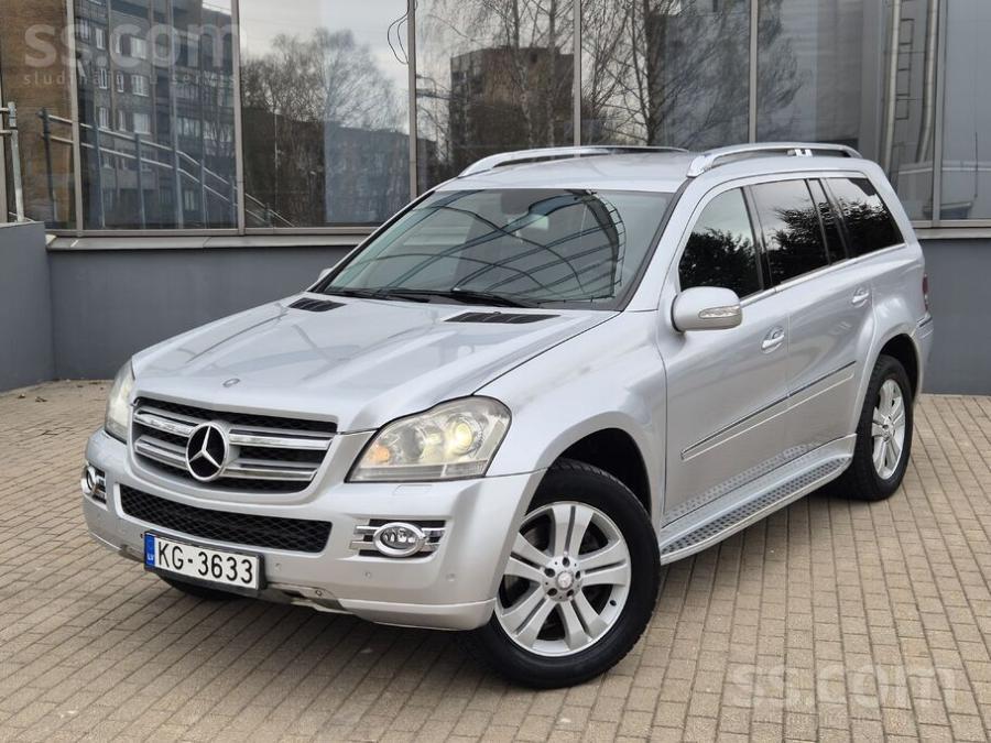 Pelēks Mercedes-Benz GL 320 2008 Rīga, ar dzinēja tilpumu 3.00 L un nobraukumu 310 tūkst. km par 8499 €, foto 1 vietnē AUTOMOTO.COM.LV