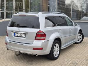 Pelēks Mercedes-Benz GL 320 2008 Rīga, ar dzinēja tilpumu 3.00 L un nobraukumu 310 tūkst. km par 8499 €, foto 3 vietnē AUTOMOTO.COM.LV