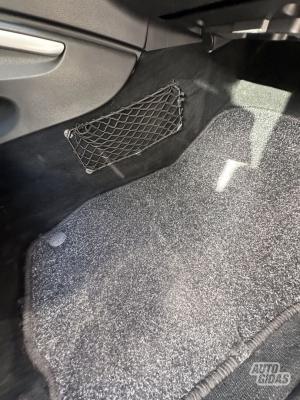 Pelēks Mercedes-Benz GL 320 2008 Kauņa, ar dzinēja tilpumu 3.20 L un nobraukumu 267 tūkst. km par 8000 €, foto 15 vietnē AUTOMOTO.COM.LV