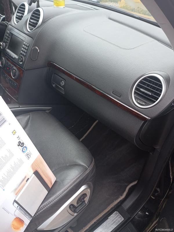 Mercedes-Benz GL 320 2007 Viļņa, ar dzinēja tilpumu 2.99 L un nobraukumu 304 tūkst. km par 4300 €, foto 5 vietnē AUTOMOTO.COM.LV