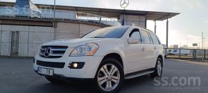 White Mercedes-Benz GL 320 2008 in Riga, with an engine capacity of 3.00 L and mileage of 267 thousand km for 8950 €, photo 4 on AUTOMOTO.COM.LV