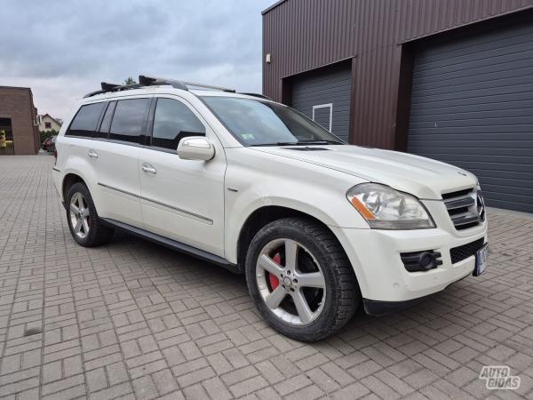Мерседес ГЛ 320 2010 в Каунас на AUTOMOTO.COM.LV Белый Мерседес ГЛ 320 2010 в Каунас, объемом двигателя 3.00 л и пробегом 299 тыс. км за 10500 €, фото 8 на AUTOMOTO.COM.LV