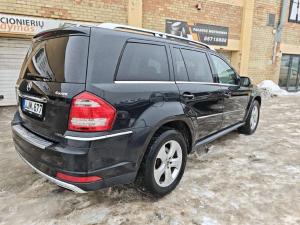 Black Mercedes-Benz GL 350 2010 in Vilnius, with an engine capacity of 3.00 L and mileage of 320 thousand km for 9000 €, photo  on AUTOMOTO.COM.LV