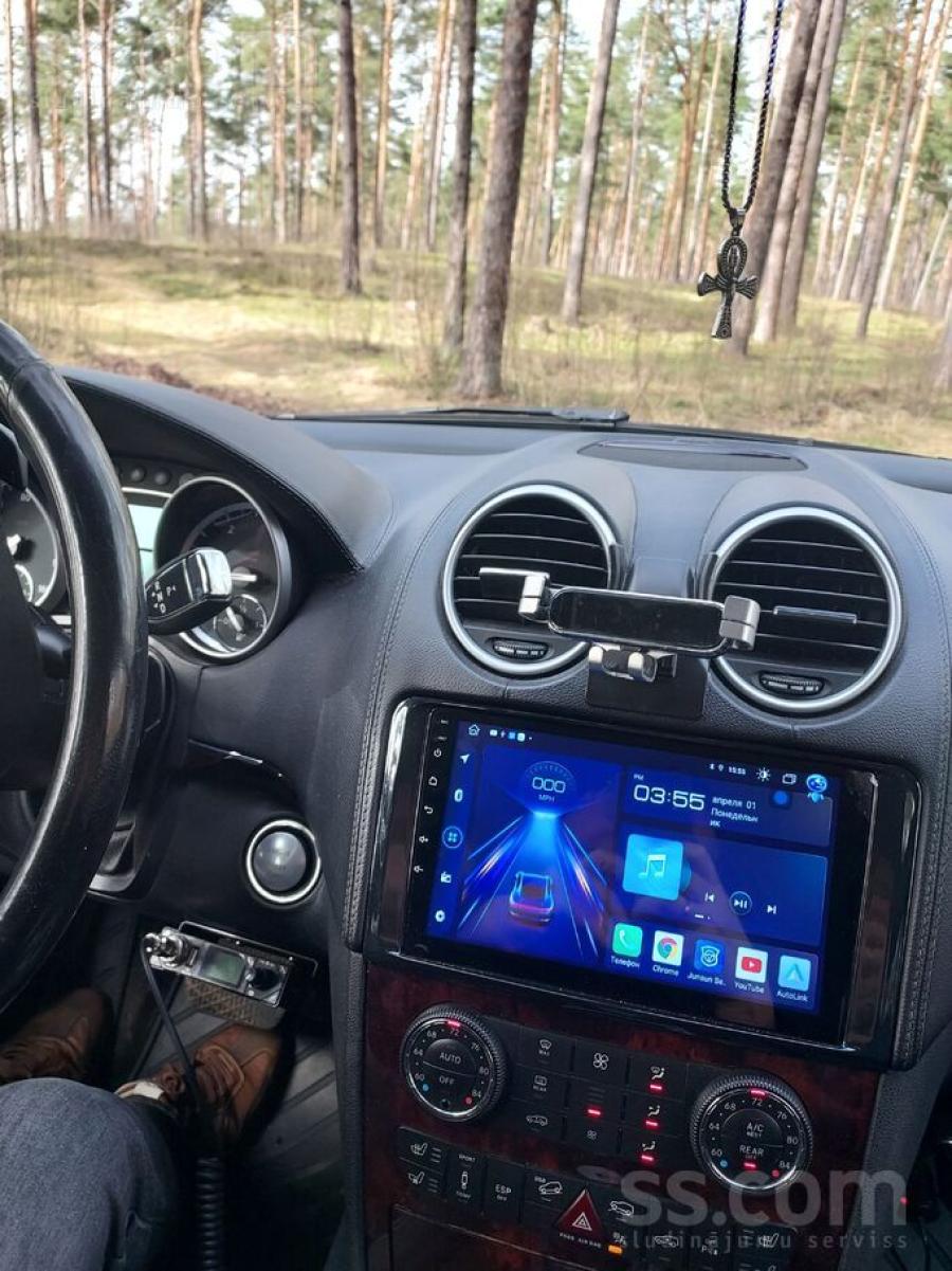 Melns Mercedes-Benz GL 350 2011 Rīga, ar dzinēja tilpumu 3.00 L un nobraukumu 320 tūkst. km par 12700 €, foto 9 vietnē AUTOMOTO.COM.LV