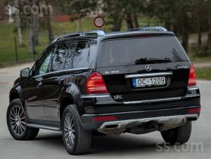 Melns Mercedes-Benz GL 350 2012 Jūrmala, ar dzinēja tilpumu 3.00 L un nobraukumu 0 tūkst. km par 13500 €, foto 2 vietnē AUTOMOTO.COM.LV