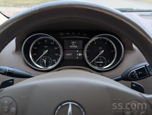 Melns Mercedes-Benz GL 350 2012 Jūrmala, ar dzinēja tilpumu 3.00 L un nobraukumu 0 tūkst. km par 13500 €, foto 16 vietnē AUTOMOTO.COM.LV