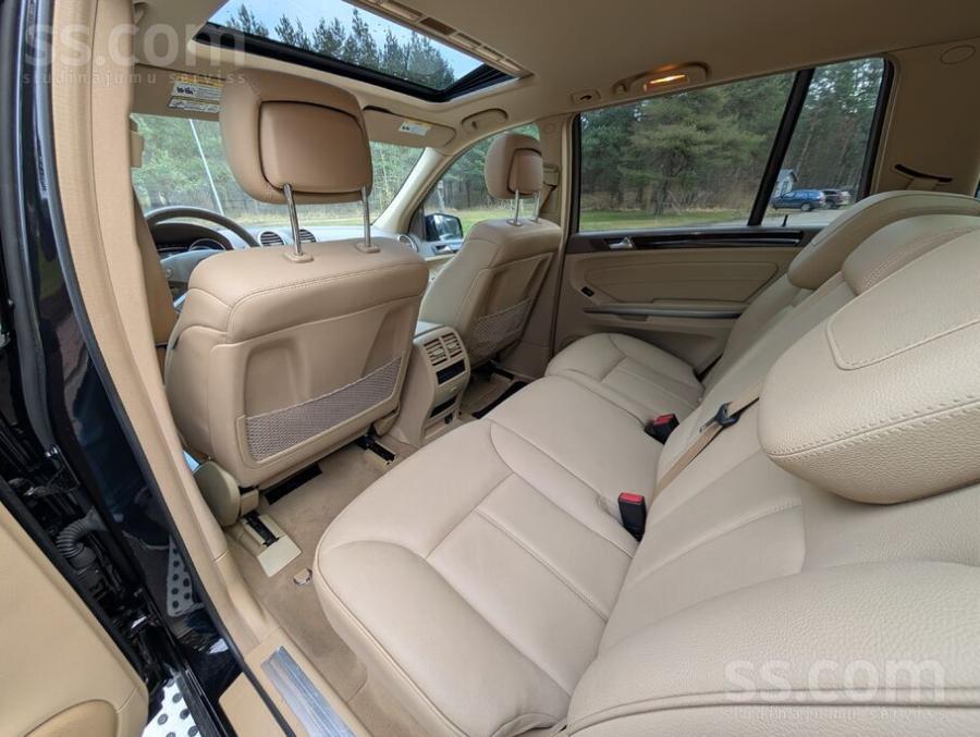 Melns Mercedes-Benz GL 350 2012 Jūrmala, ar dzinēja tilpumu 3.00 L un nobraukumu 0 tūkst. km par 13500 €, foto 17 vietnē AUTOMOTO.COM.LV