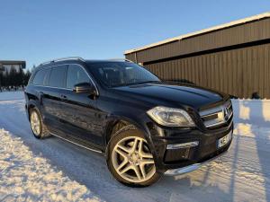 Melns Mercedes-Benz GL 350 2013 Alīta, ar dzinēja tilpumu 3.00 L un nobraukumu 254 tūkst. km par 20300 €, foto 3 vietnē AUTOMOTO.COM.LV
