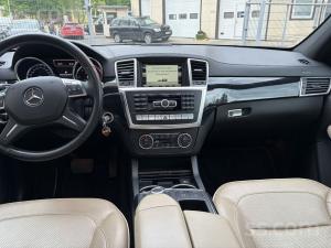 Melns Mercedes-Benz GL 350 2013 Rīga, ar dzinēja tilpumu 3.00 L un nobraukumu 232 tūkst. km par 19600 €, foto 6 vietnē AUTOMOTO.COM.LV