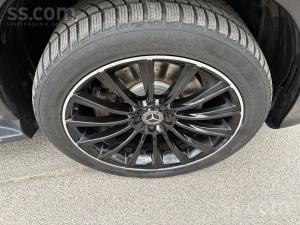 Melns Mercedes-Benz GL 350 2013 Rīga, ar dzinēja tilpumu 3.00 L un nobraukumu 232 tūkst. km par 19600 €, foto 12 vietnē AUTOMOTO.COM.LV